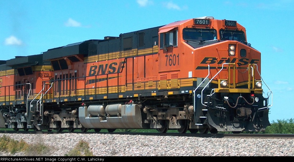 BNSF 7601